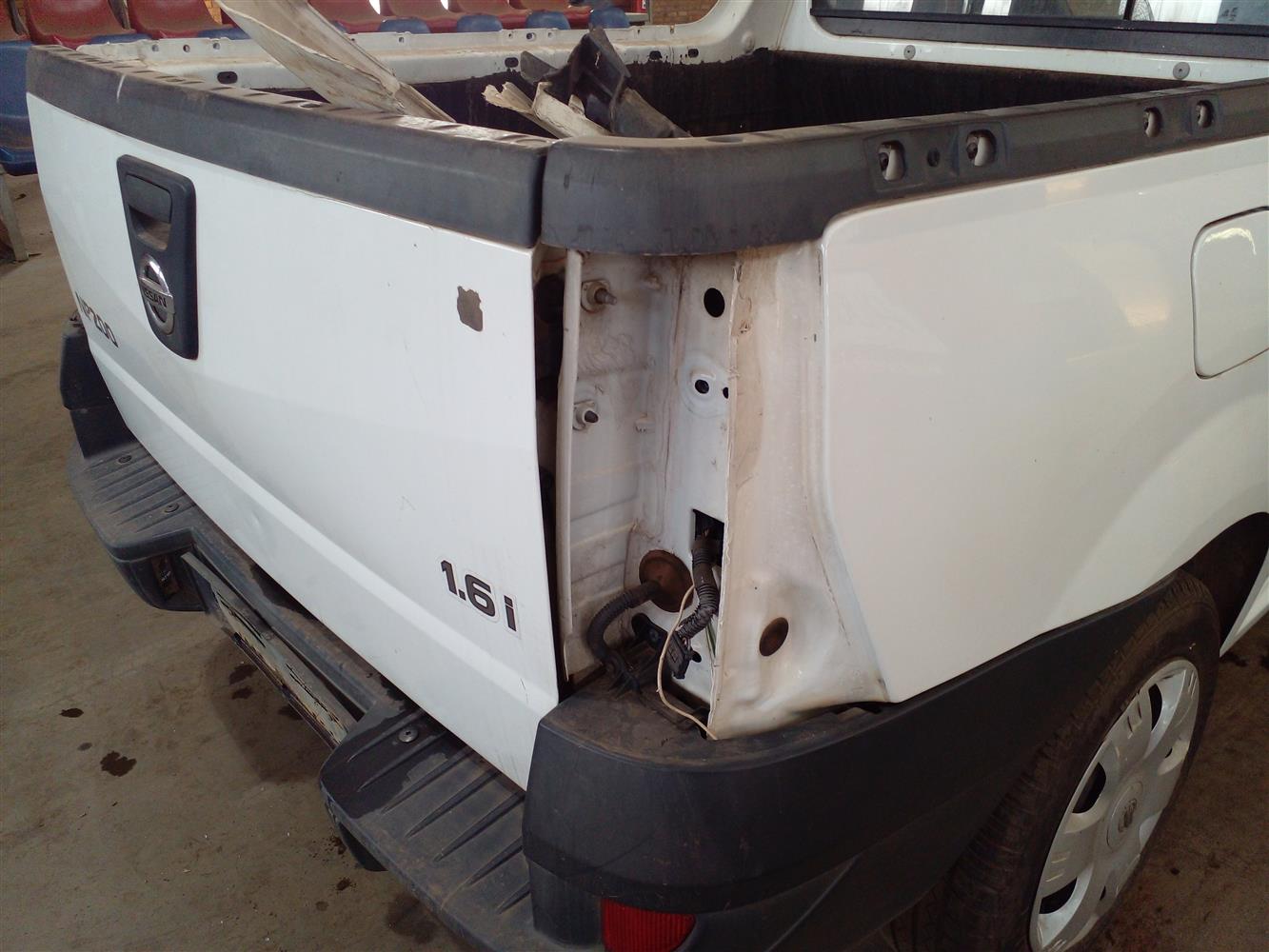 Auction Nation - NISSAN NP200