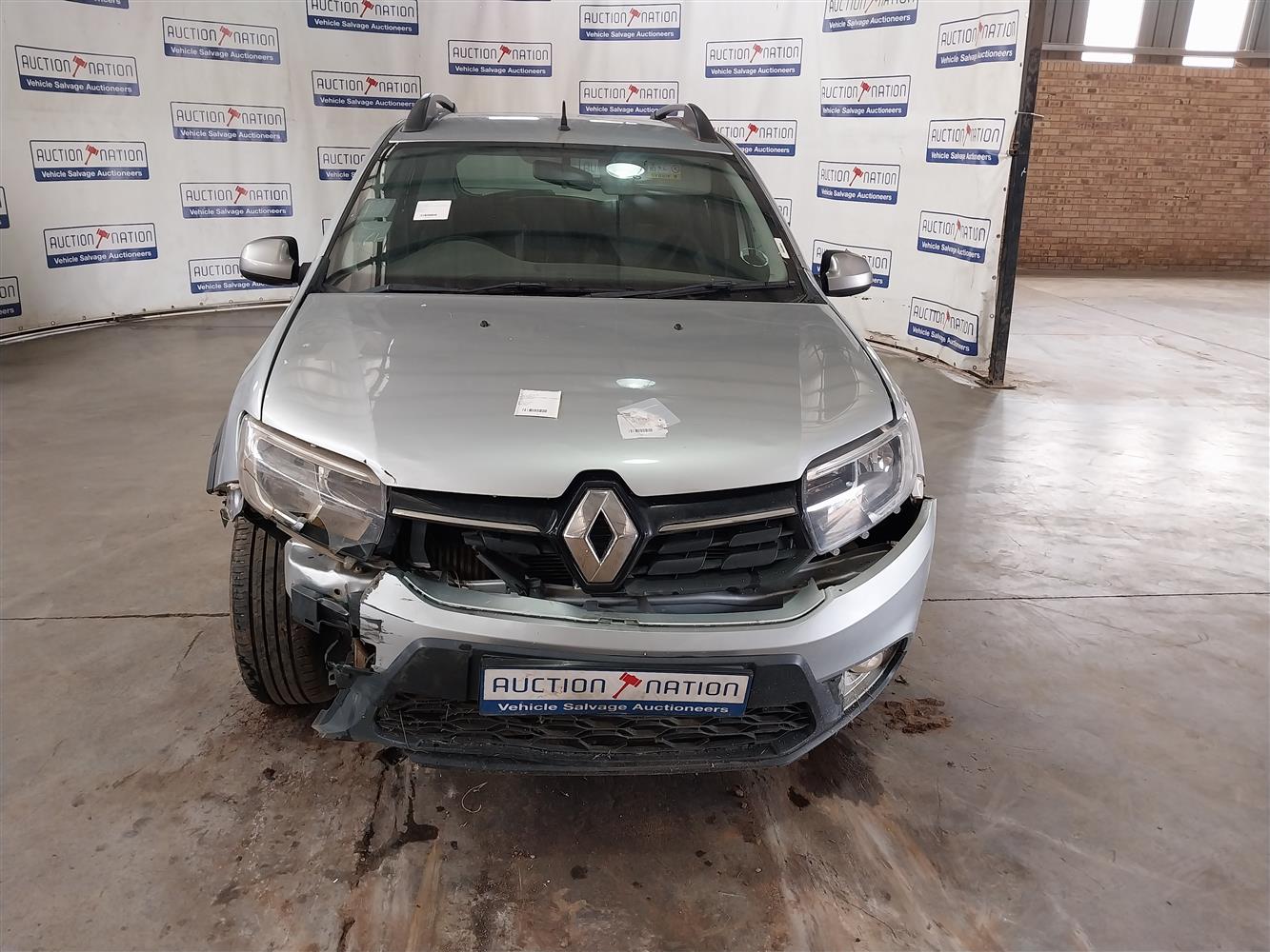 Auction Nation - RENAULT SANDERO 900T STEPWAY EXPRESSION