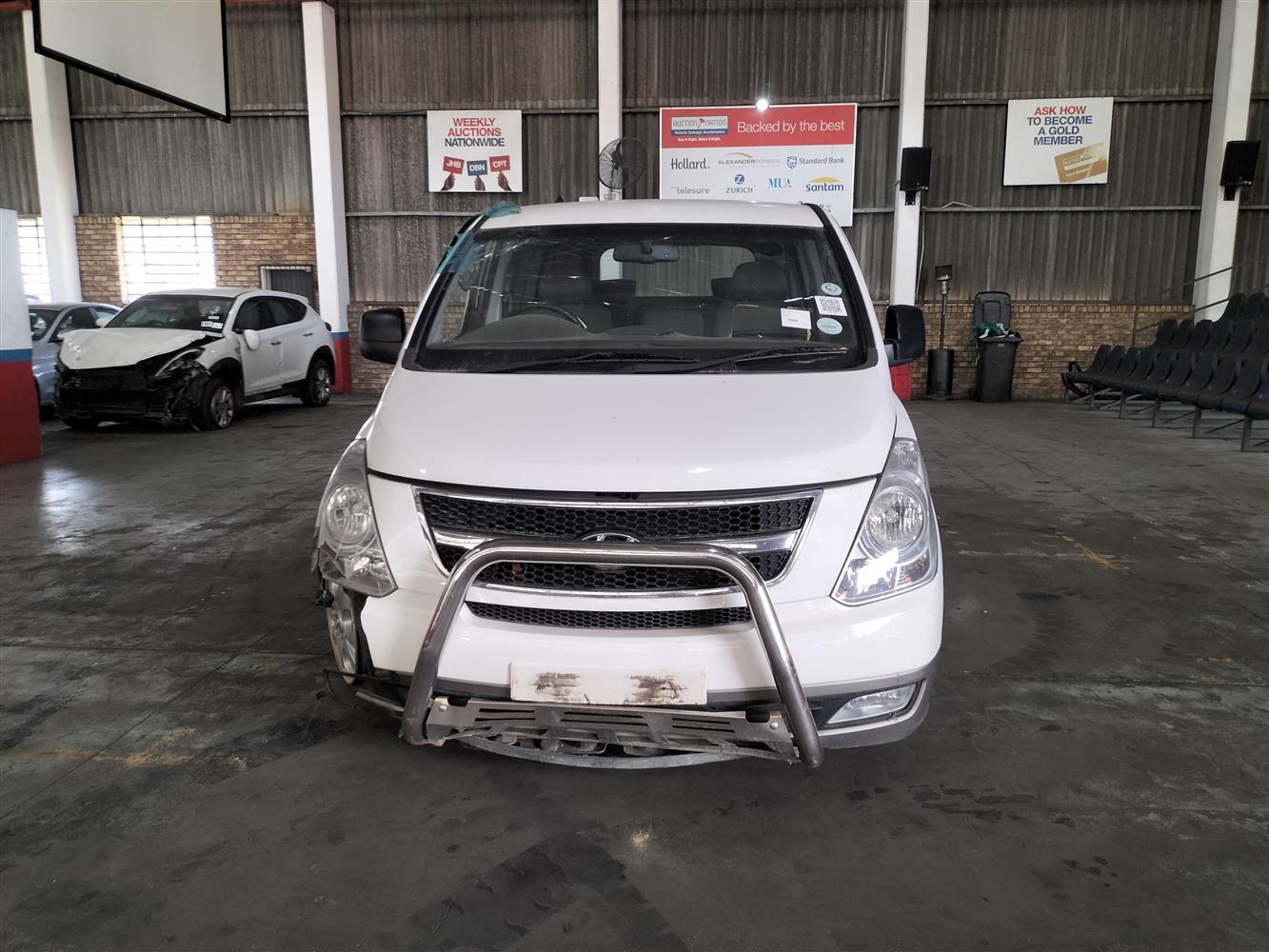 Auction Nation - HYUNDAI H-1 2.5 CRDI (VGT) WAGON A/T