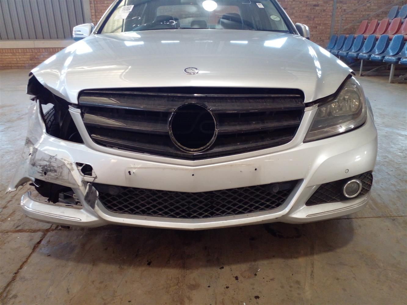 Auction Nation - MERCEDES-BENZ W204