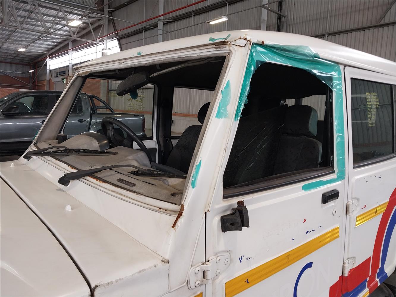 Auction Nation - MAHINDRA BOLERO NEF 4X4 P/U D/C