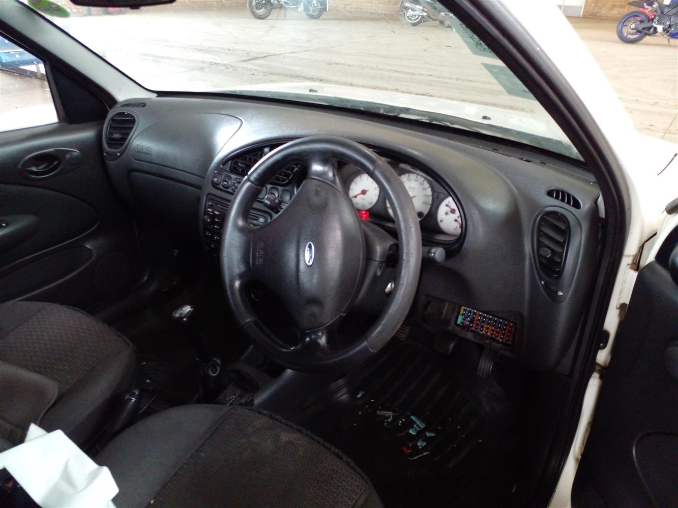 Auction Nation - FORD BANTAM 1.6i XLE A/C A/B P/U S/C