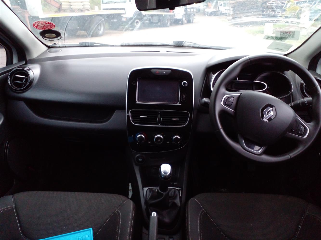 Auction Nation - RENAULT CLIO IV 900 T EXPRESSION 5DR (66KW)