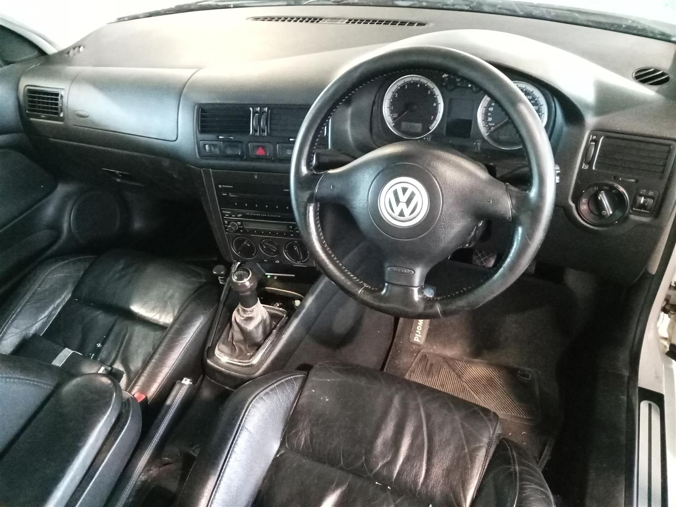 Auction Nation - VOLKSWAGEN JETTA 4 1.6 COMFORTLINE