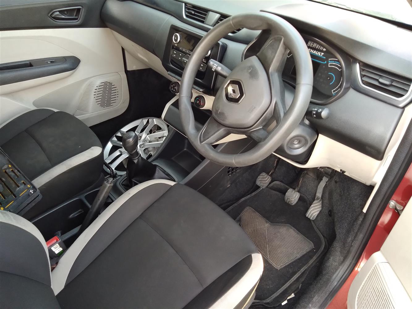 Auction Nation - RENAULT TRIBER 1.0 EXPRESSION / LIFE