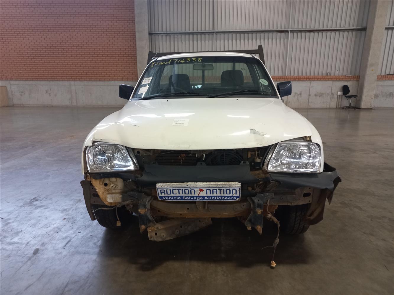 Auction Nation - MITSUBISHI COLT 2000 LWB P/U S/C (2006)