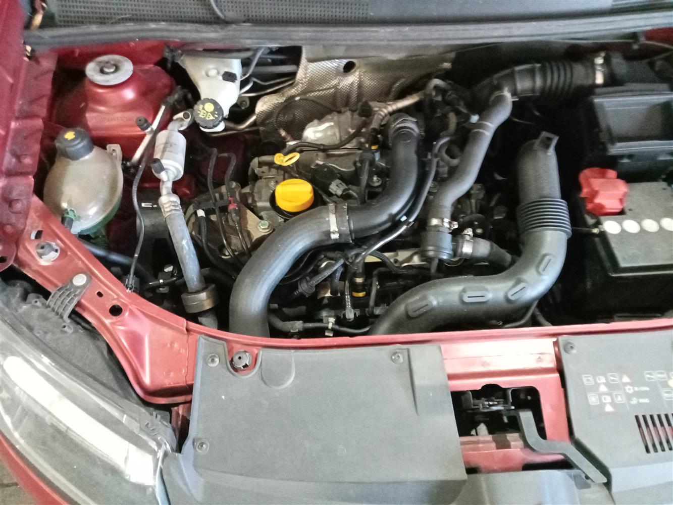 Auction Nation - RENAULT SANDERO 900 T DYNAMIQUE