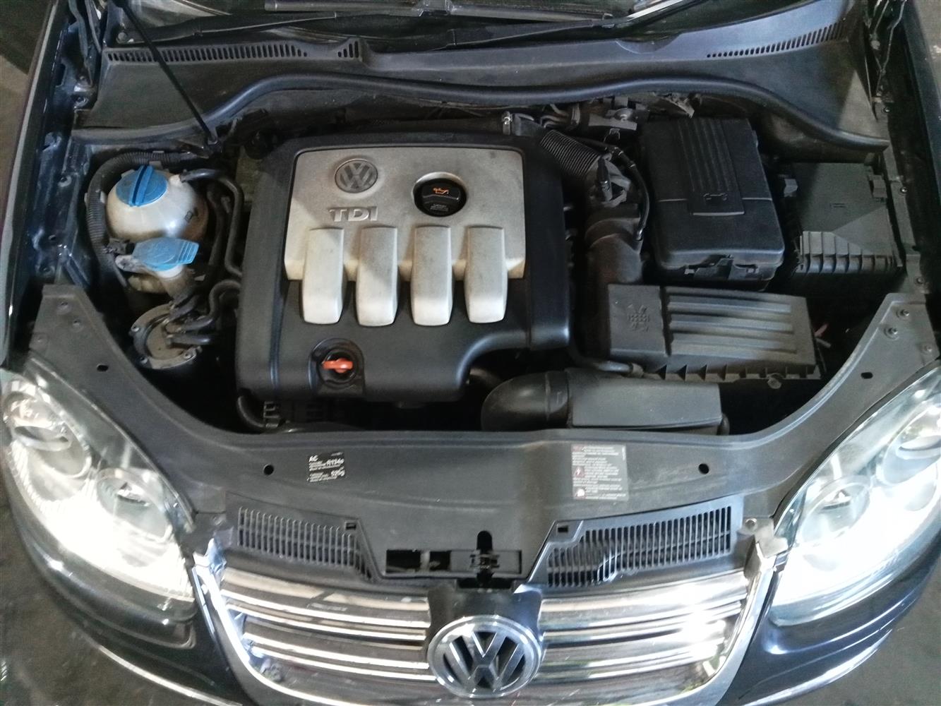 Auction Nation - VOLKSWAGEN JETTA 2.0 TDi HIGHLINE