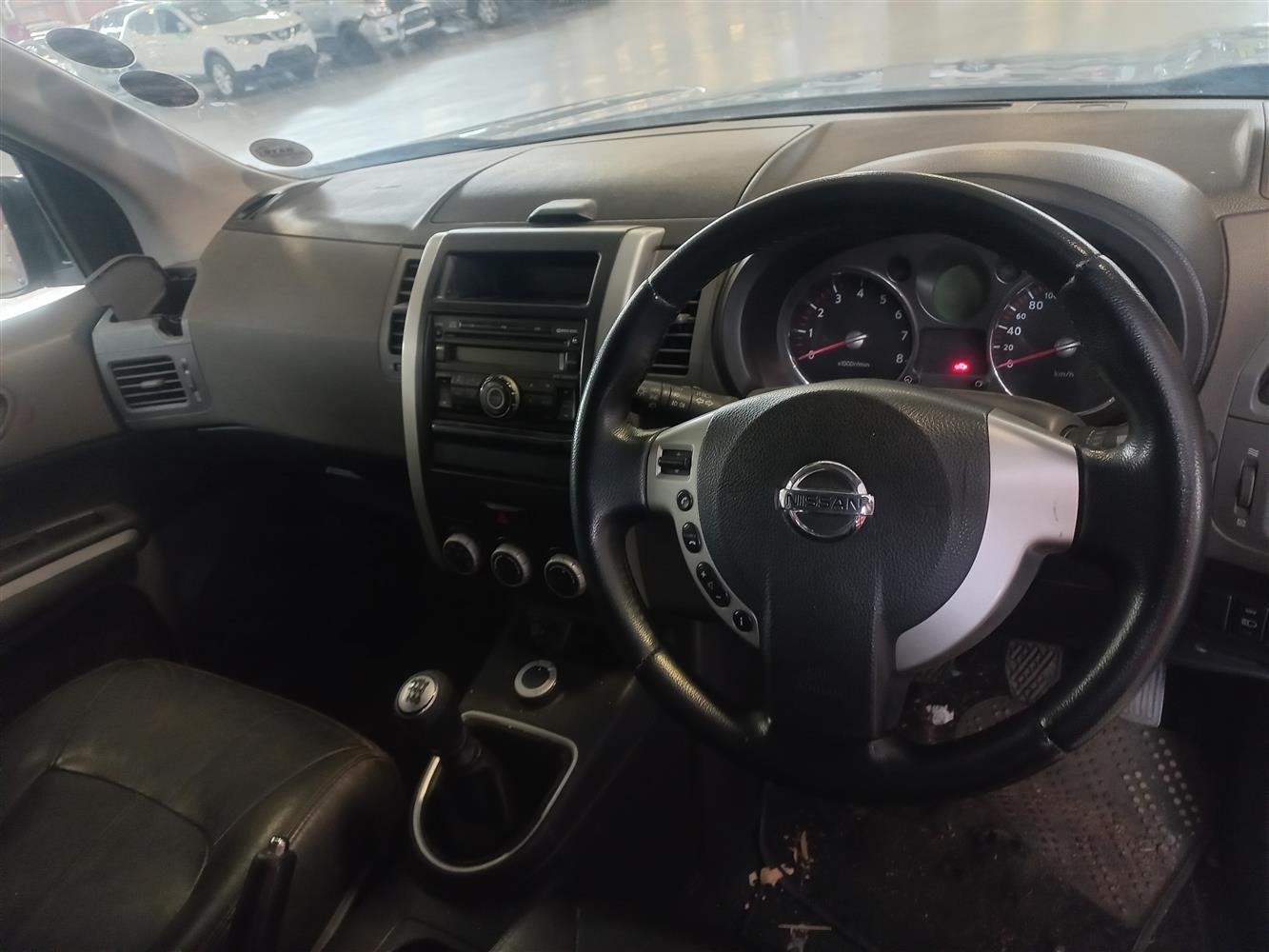 Auction Nation - NISSAN X TRAIL 2.5 SE 4X4 (R72)