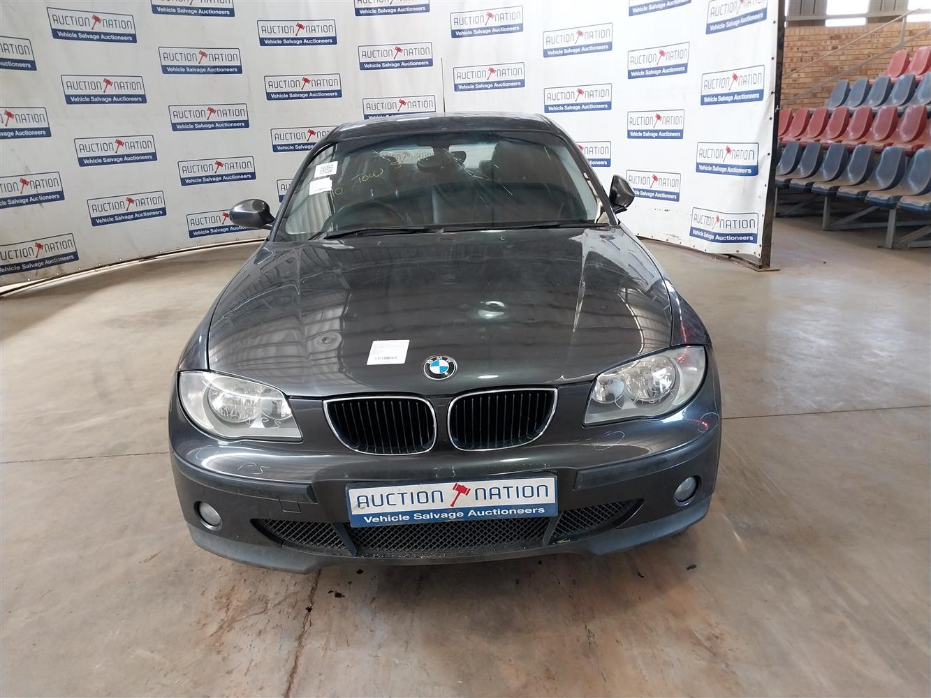 Bmw 118i E87null