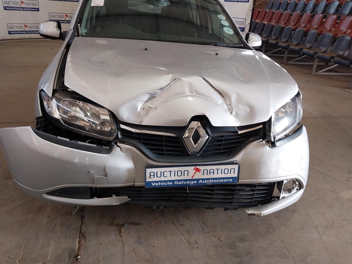 Auction Nation - RENAULT SANDERO 900 T EXPRESSION