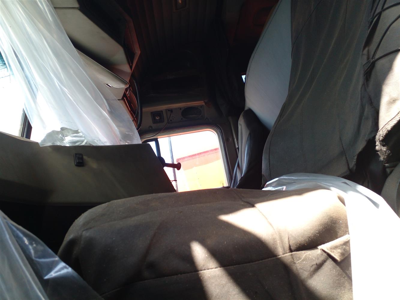 Auction Nation - INTERNATIONAL 9800i SBA 6X4 T/T C/C