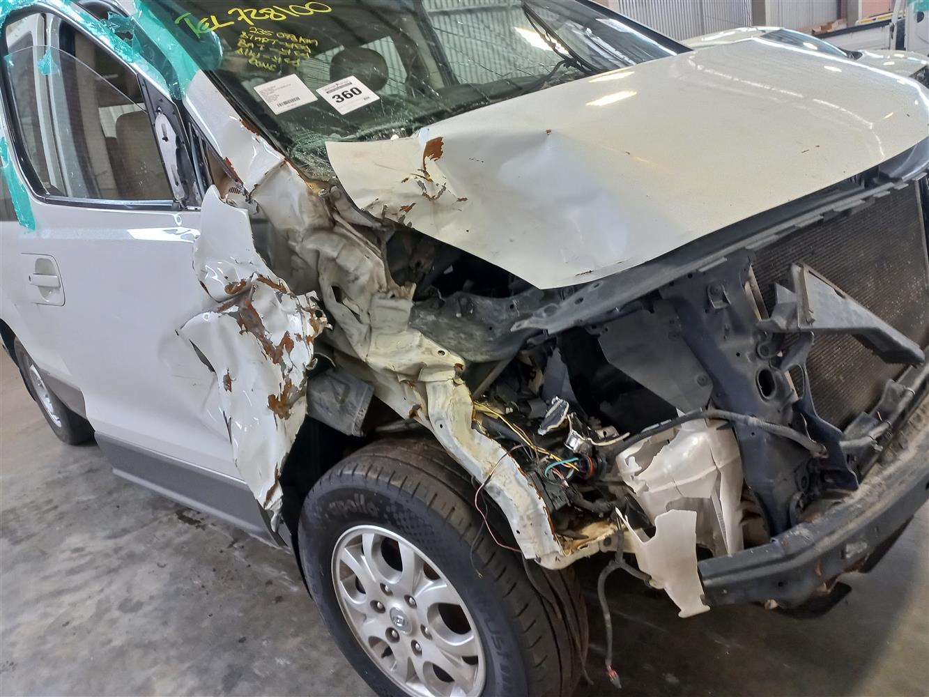 Auction Nation - HYUNDAI H-1 GLS 2.4 CVVT/ 2.4 EXECUTIVE