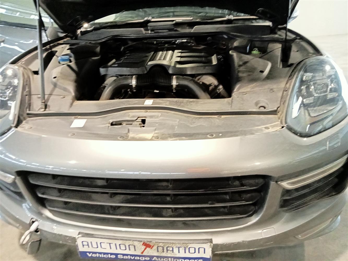 Auction Nation - PORSCHE CAYENNE GTS TIP (E2 GEN II)