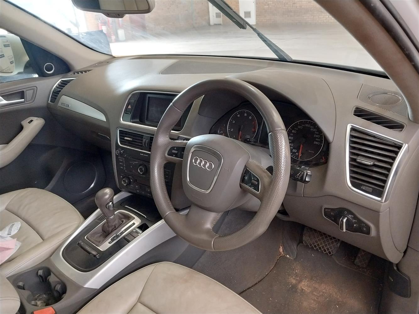 Auction Nation - AUDI Q5 3.2 FSI QUATTRO S TRONIC