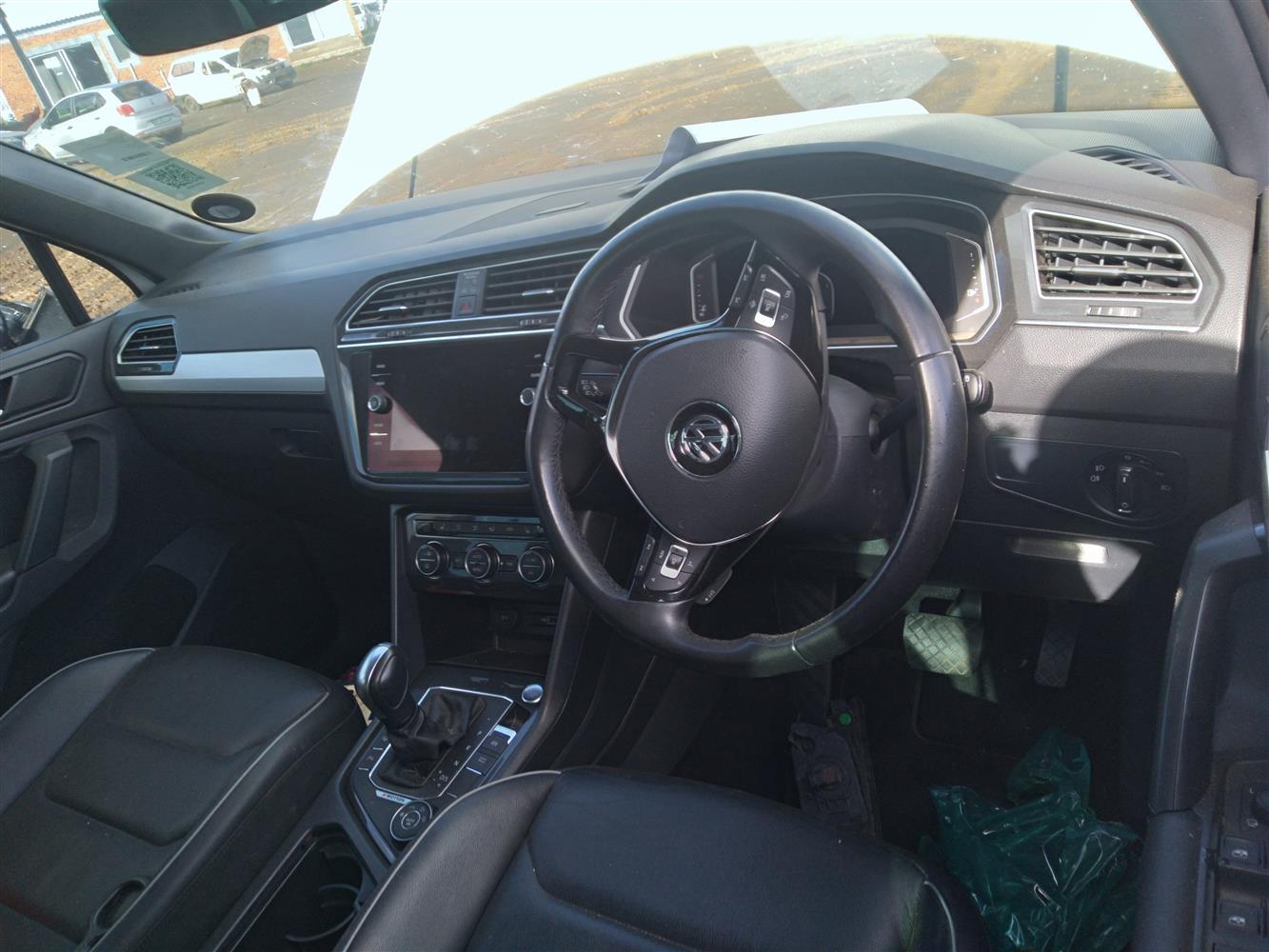 Auction Nation - VOLKSWAGEN VW 326 - TIGUAN