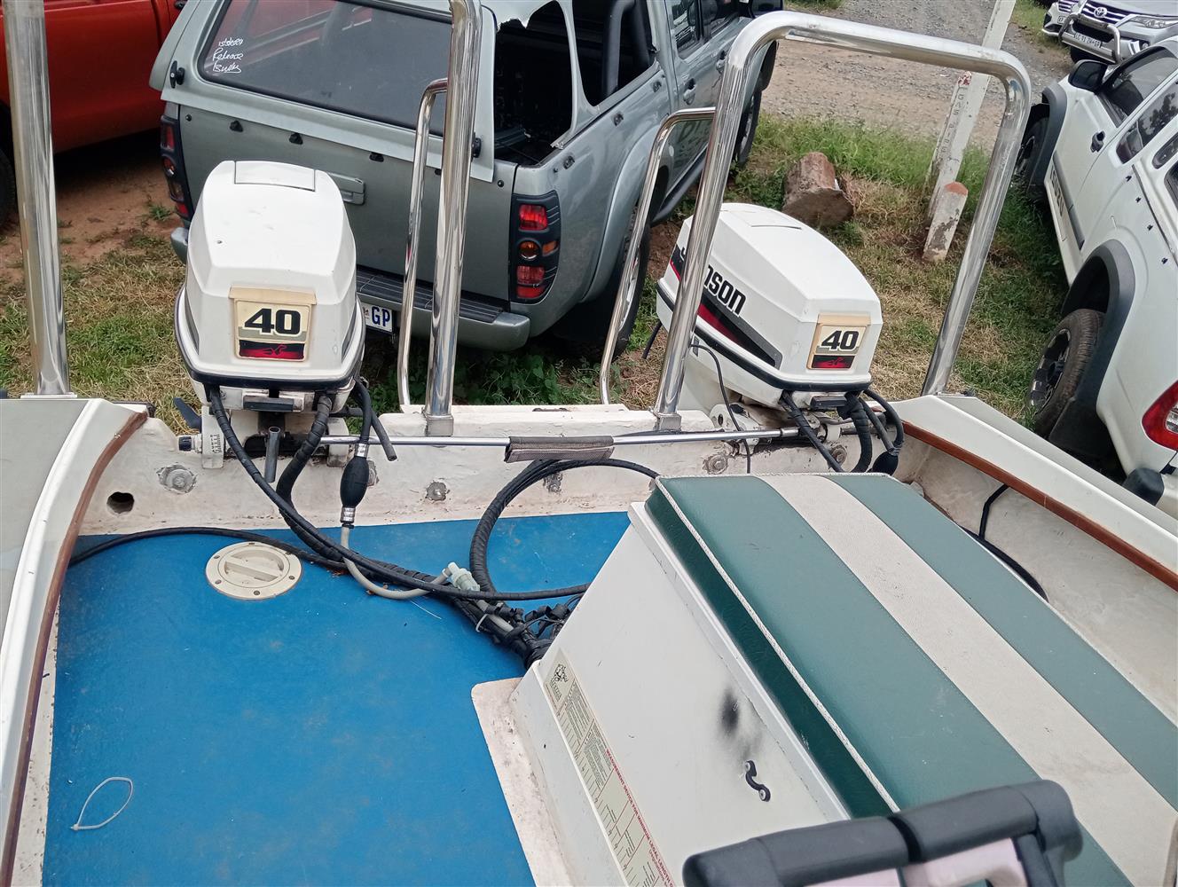 Auction Nation - SKIPPER FLAT DECK WITH ELEVATING UNIT