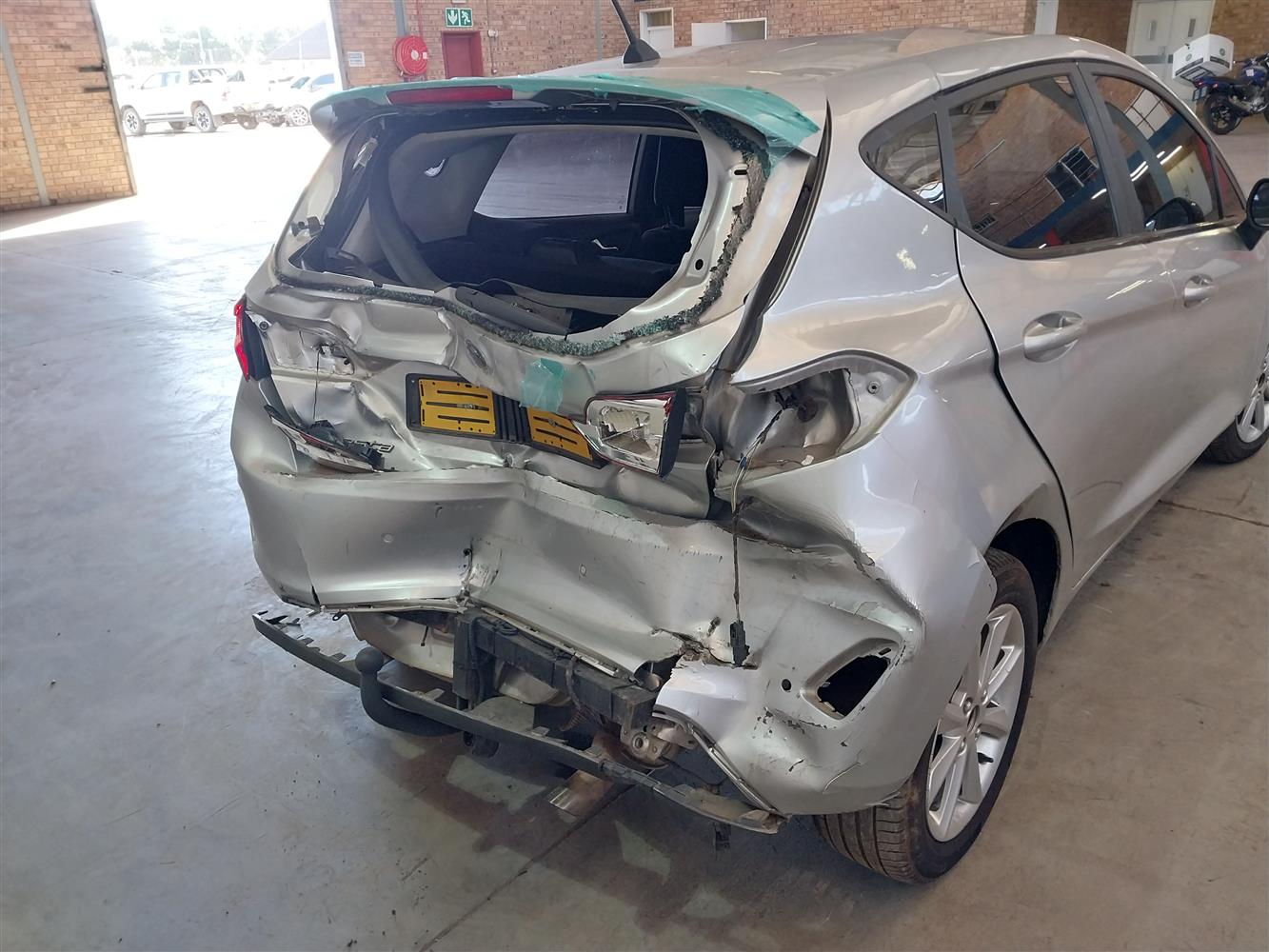 Auction Nation - FORD Fiesta/BASE MODEL