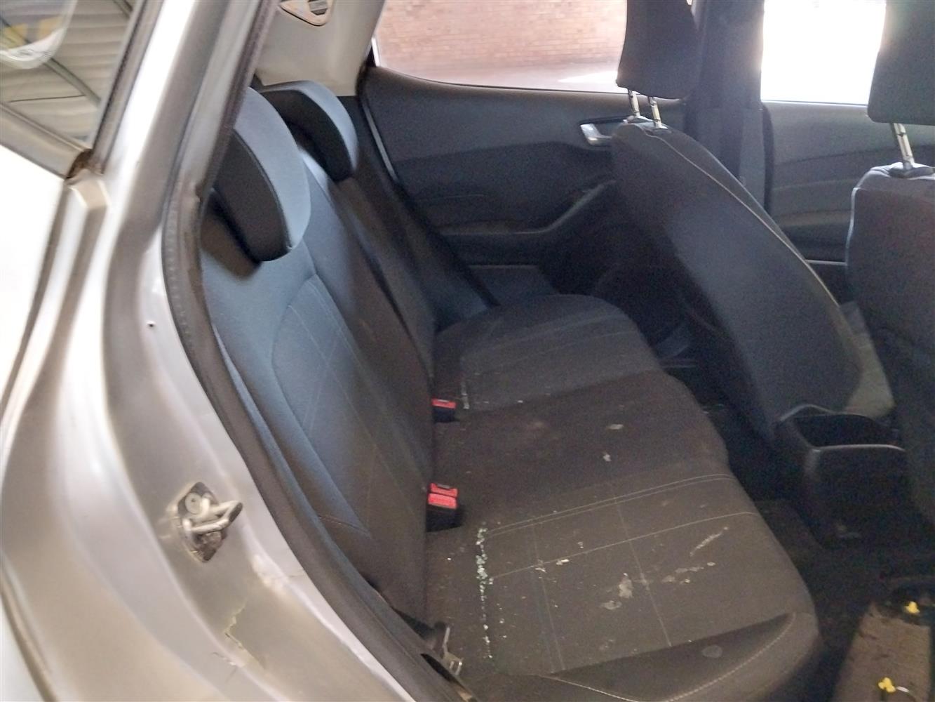 Auction Nation - FORD Fiesta/BASE MODEL