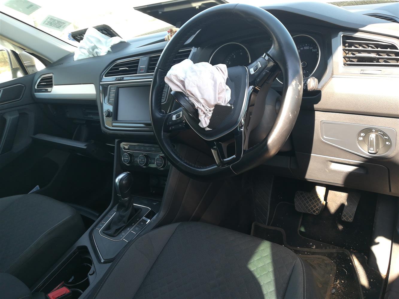 Auction Nation - VOLKSWAGEN VW 326 - TIGUAN