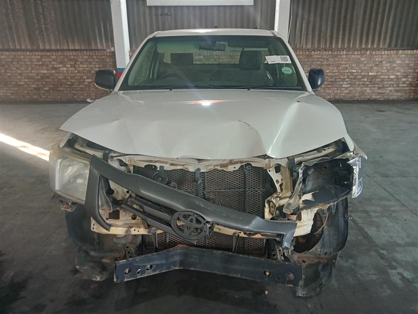 Auction Nation - TOYOTA Hilux 2.5 D-4D P/U S/C