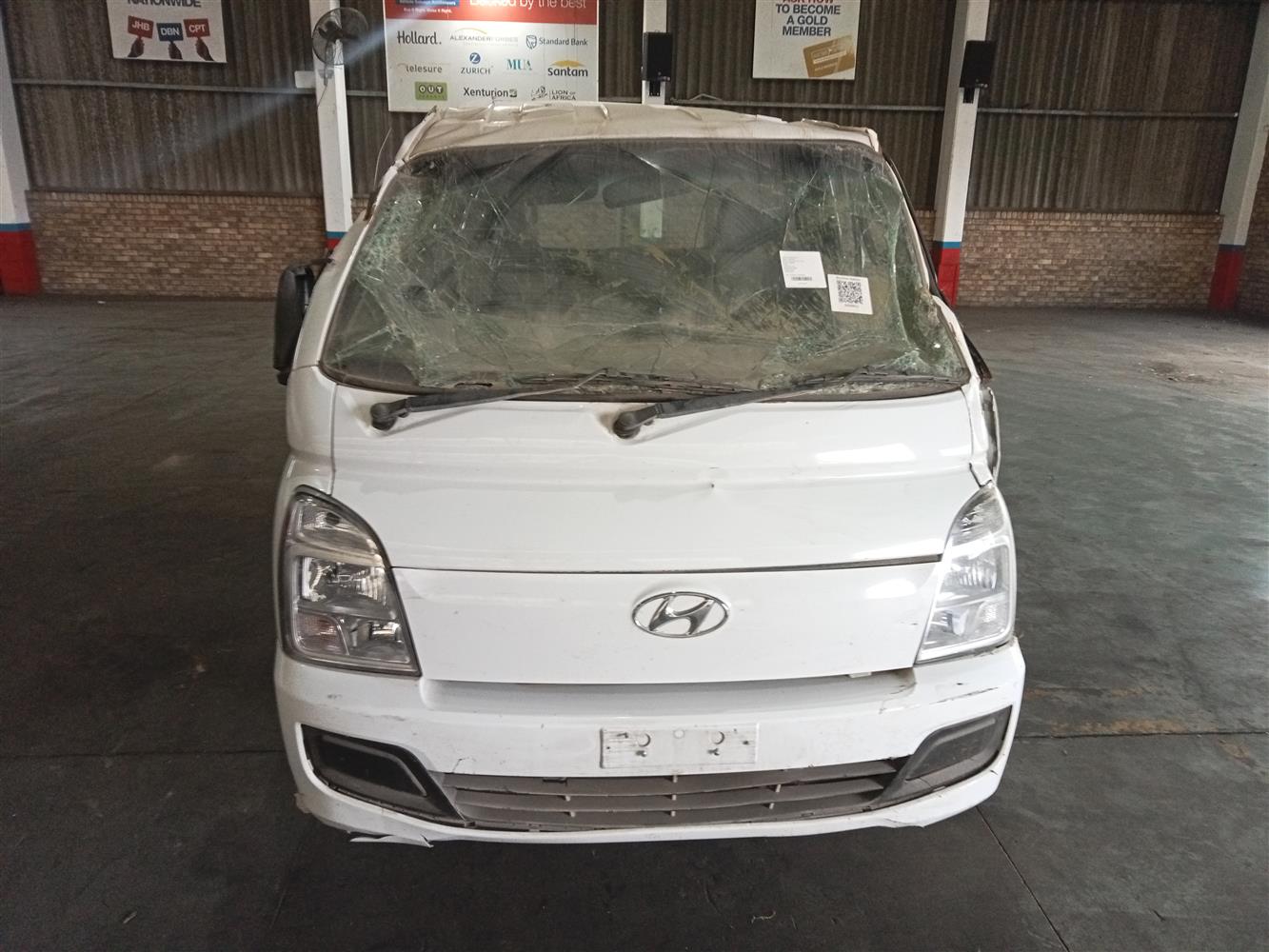 Auction Nation - HYUNDAI H100 2.6D AC FC DS