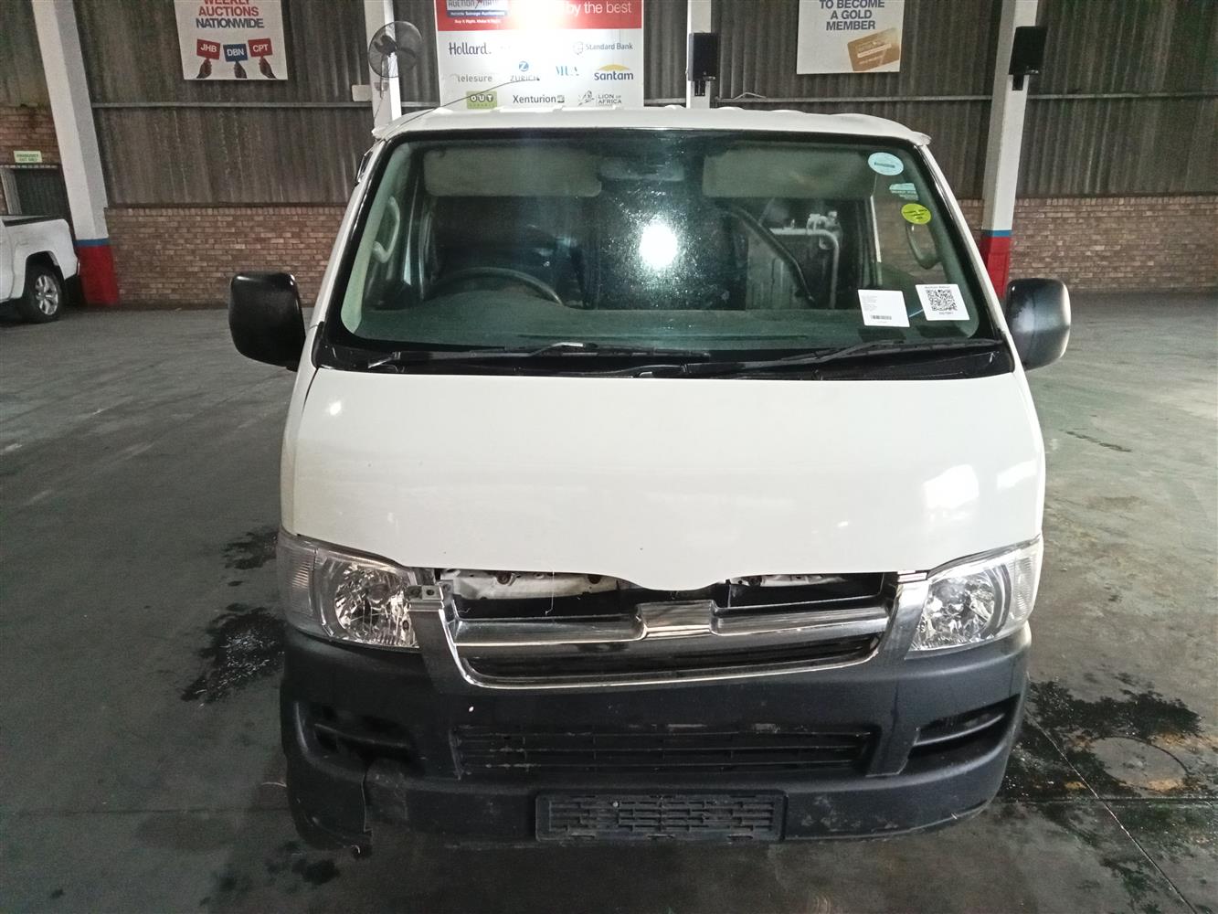 Auction Nation - TOYOTA QUANTUM 2.5 D-4D F/C P/V (INTRO 2005-03)