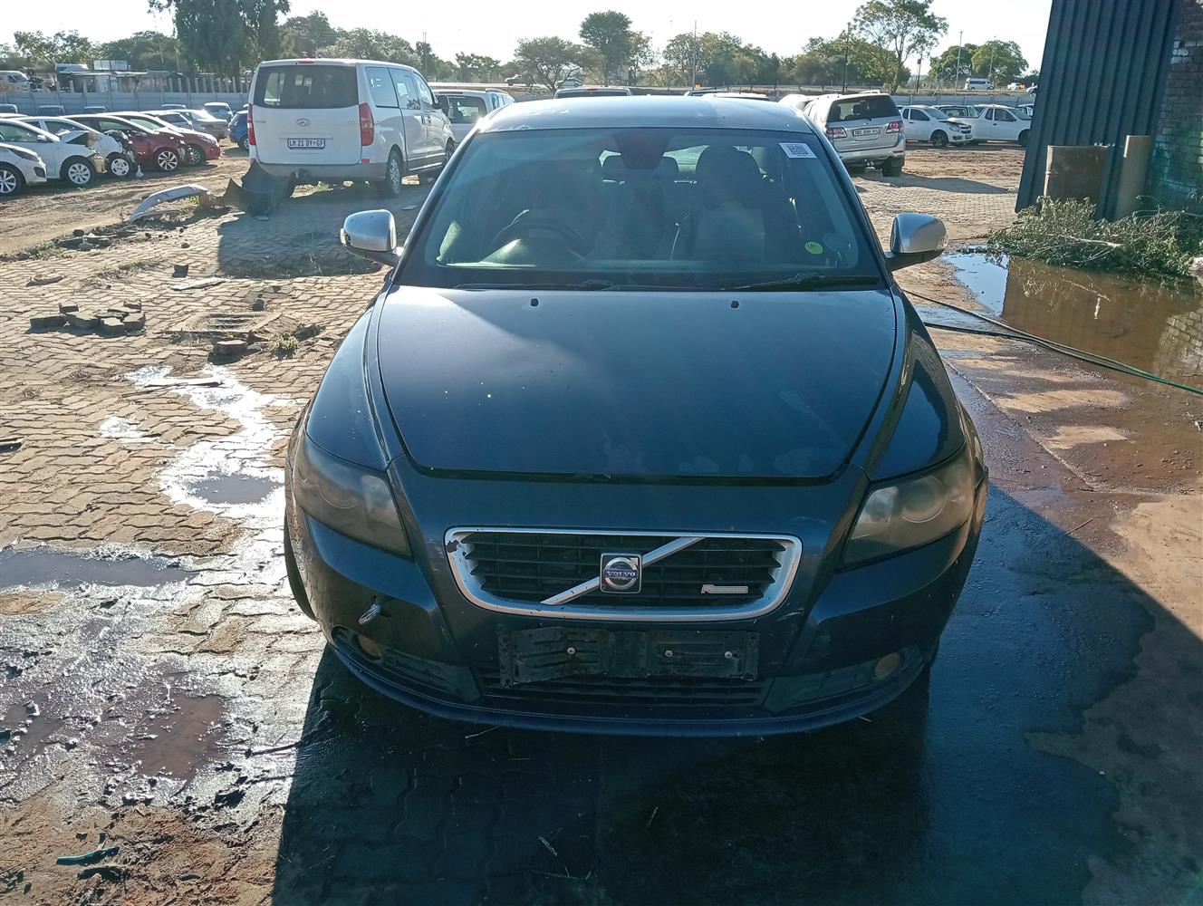 Auction Nation - VOLVO S40 2.0 POWERSHIFT R-DESIGN