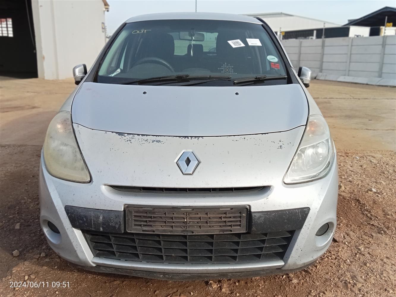 Auction Nation - RENAULT CLIO III 1.6 YAHOO 5DR (INTRO 2012-02)