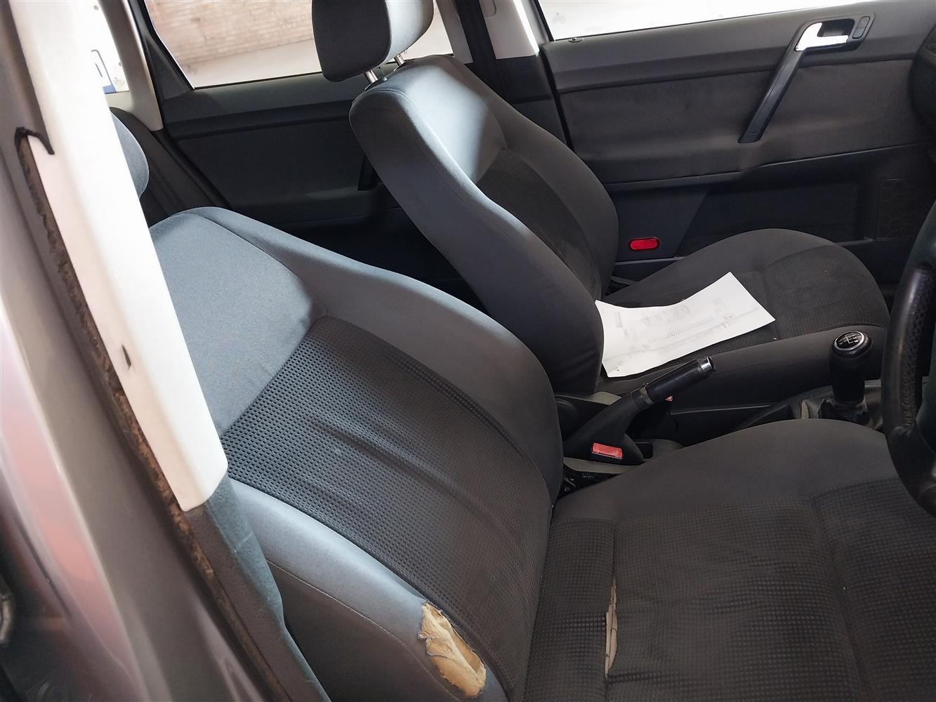 Auction Nation - VOLKSWAGEN VW 240-POLO