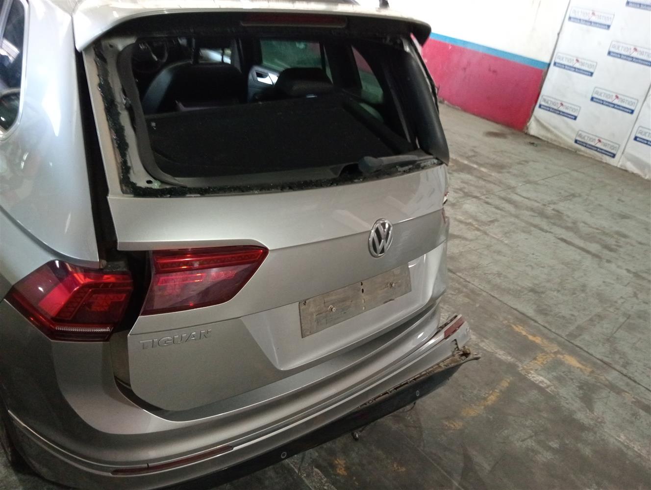Auction Nation - VOLKSWAGEN VW 326 - TIGUAN