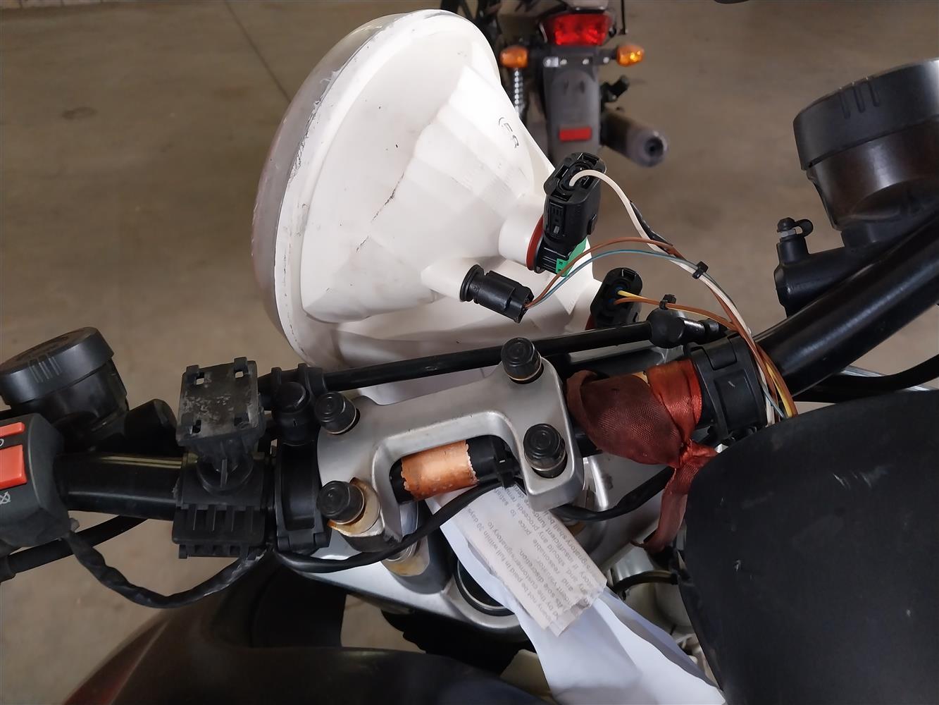 Auction Nation - BMW R1200R