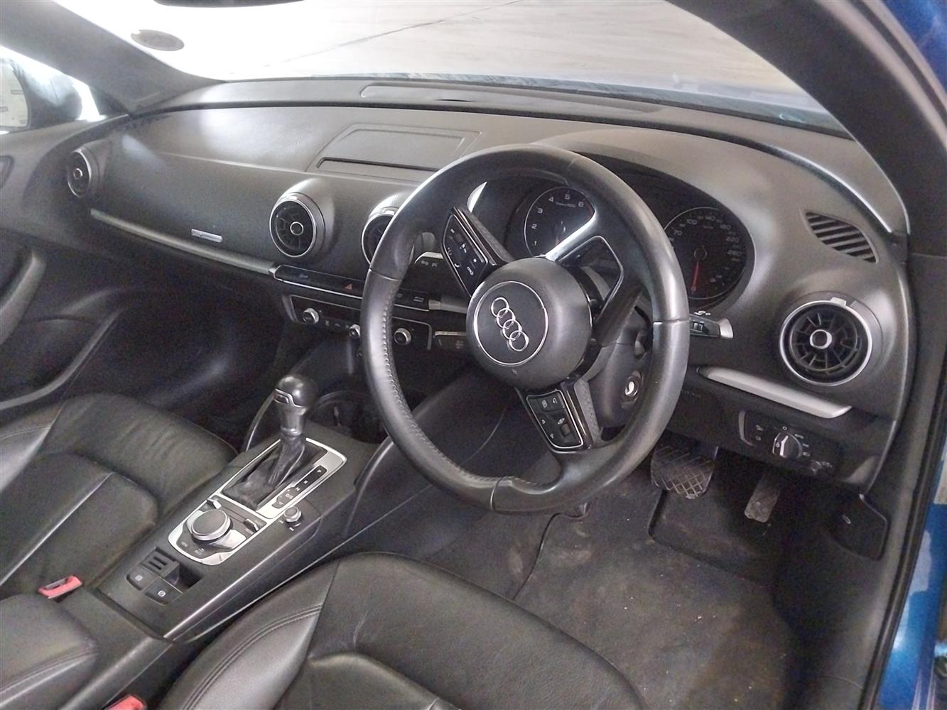 Auction Nation - AUDI AU 37X-A3