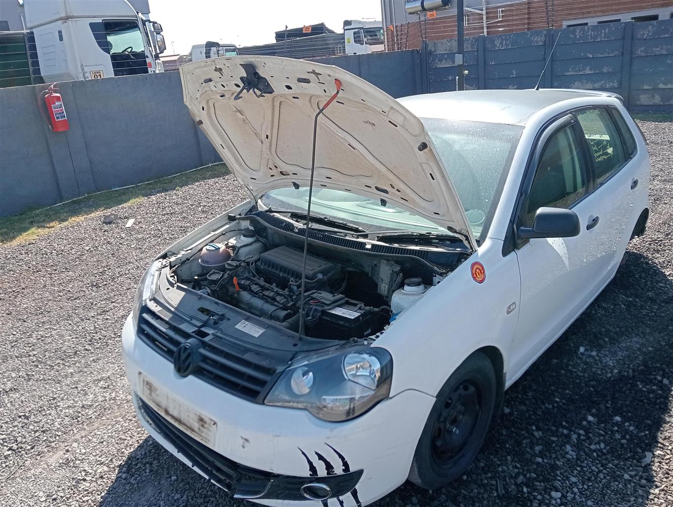 Auction Nation - VOLKSWAGEN VW 240- POLO VIVO