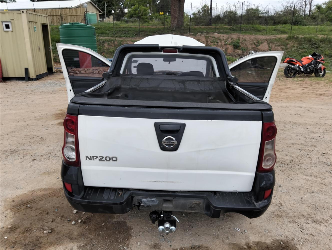 Auction Nation - NISSAN NP200