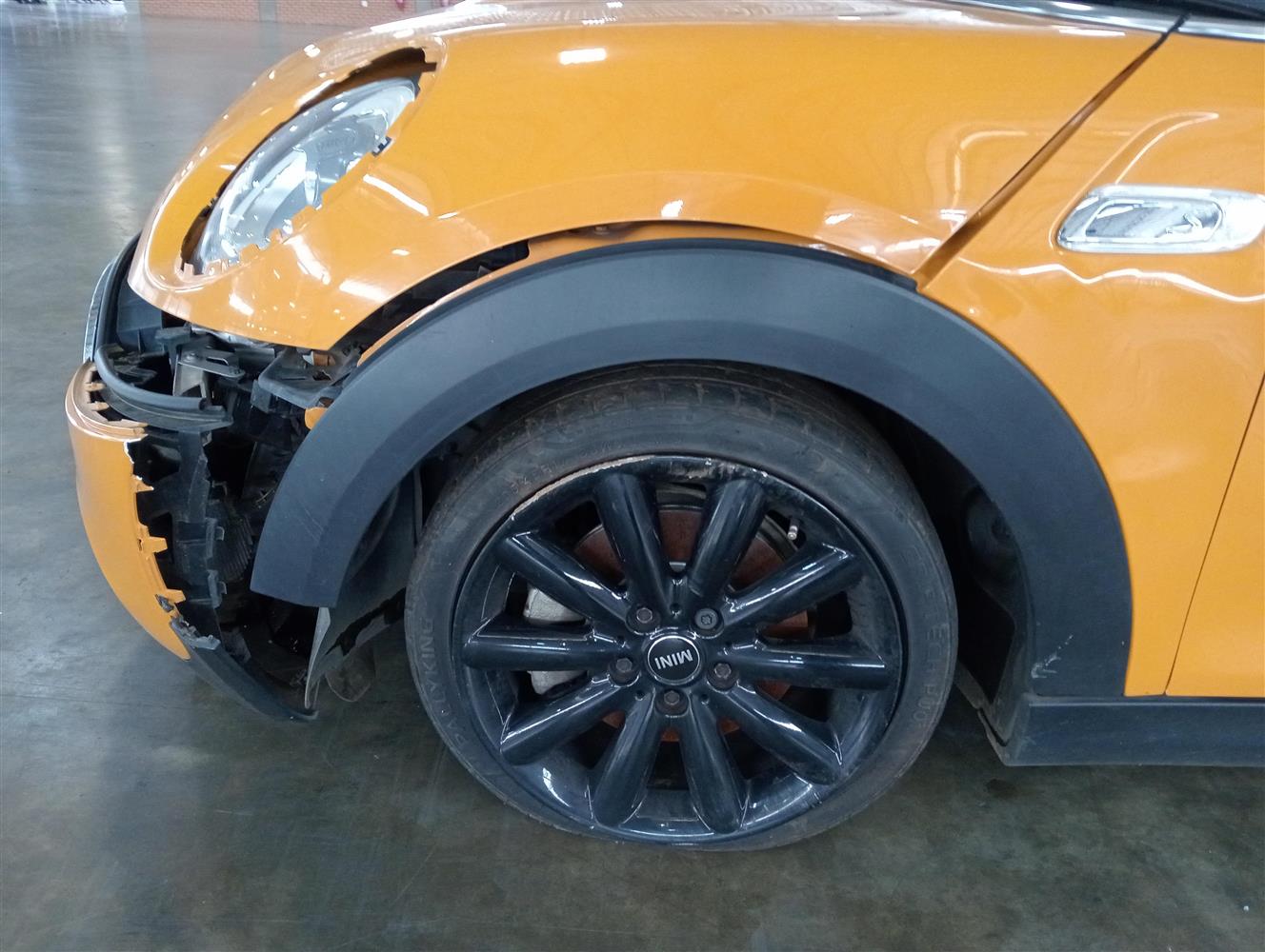 Auction Nation - MINI COOPER