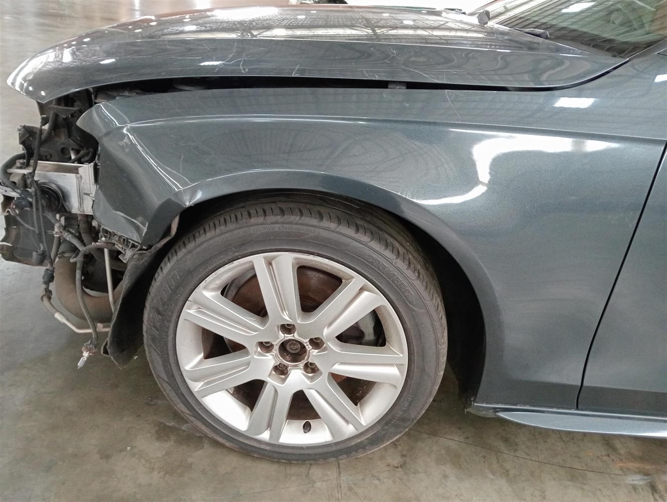 Auction Nation - AUDI AU 481 - A4