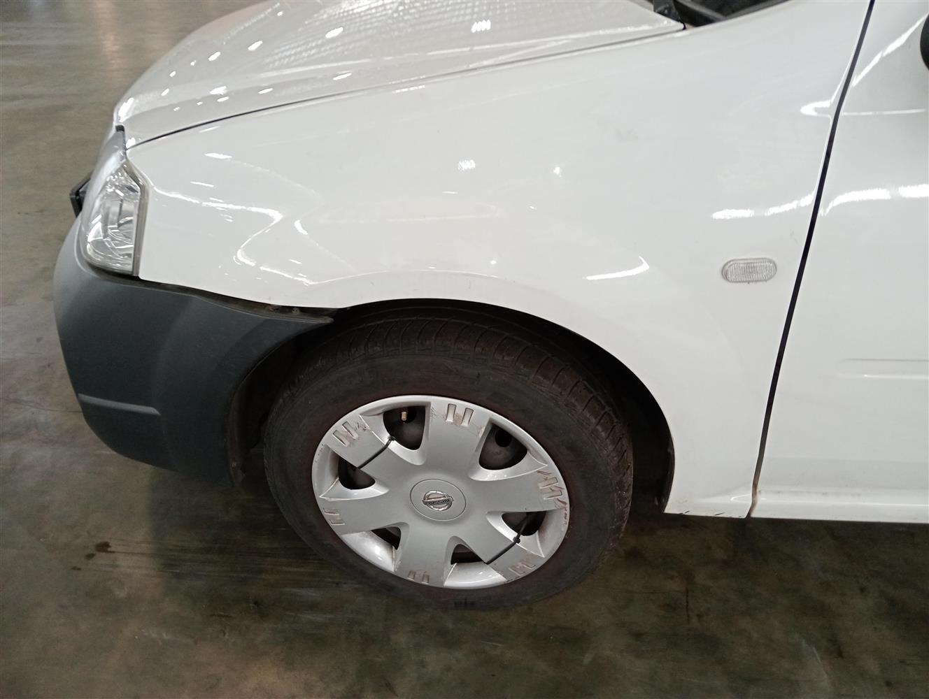 Auction Nation - NISSAN NP 200