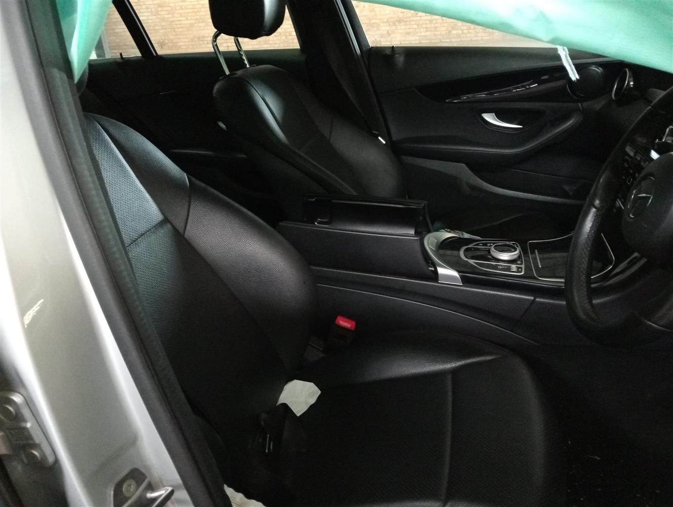 Auction Nation - MERCEDES-BENZ W 205