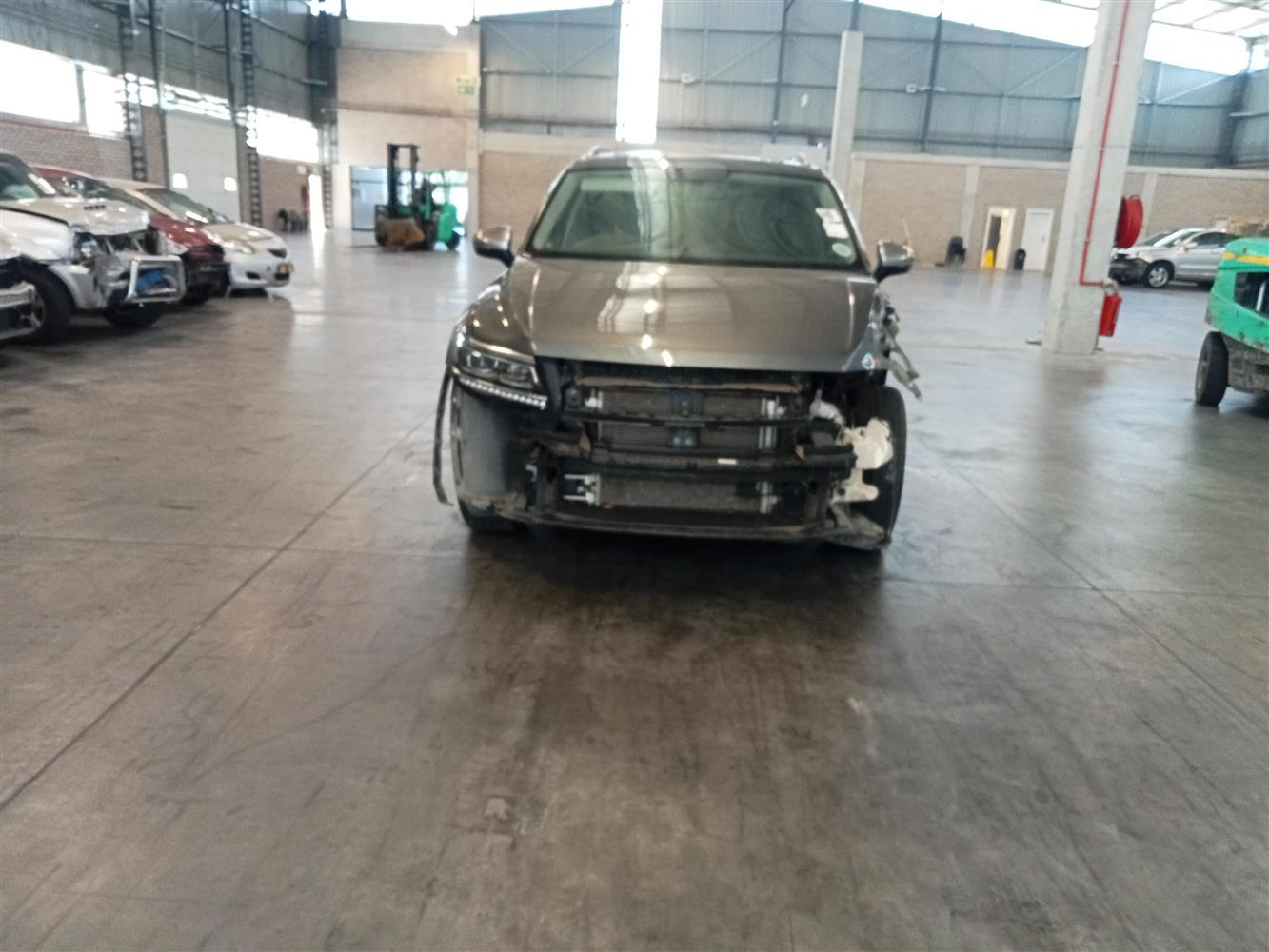 Auction Nation - VOLKSWAGEN VW 326 - TIGUAN