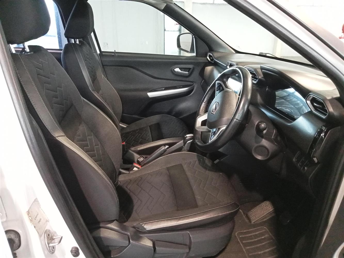 Auction Nation - NISSAN MAGNITE