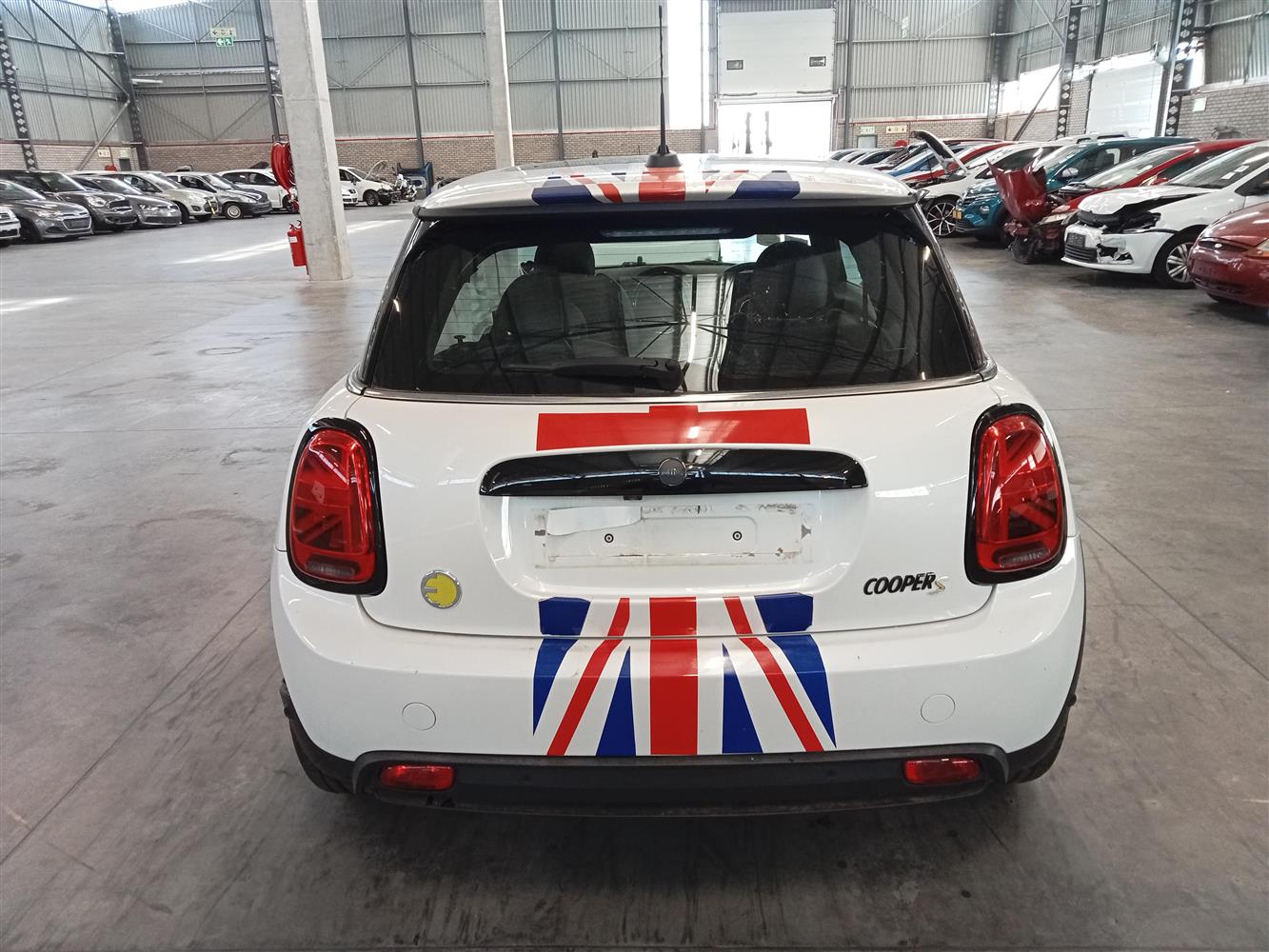 Auction Nation - MINI COOPER SE