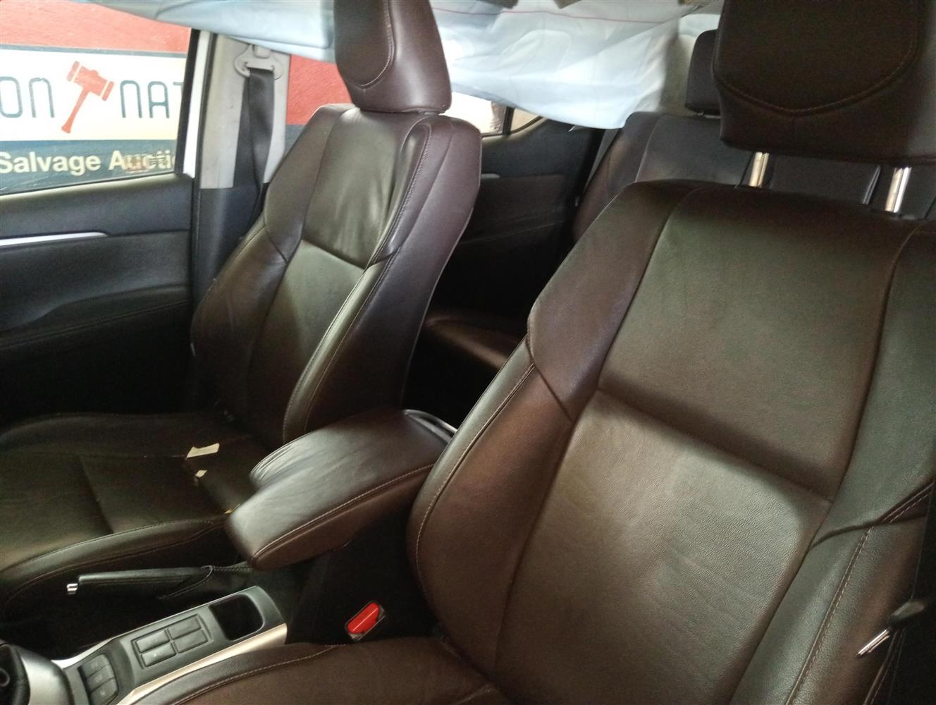 Auction Nation - TOYOTA FORTUNER [201