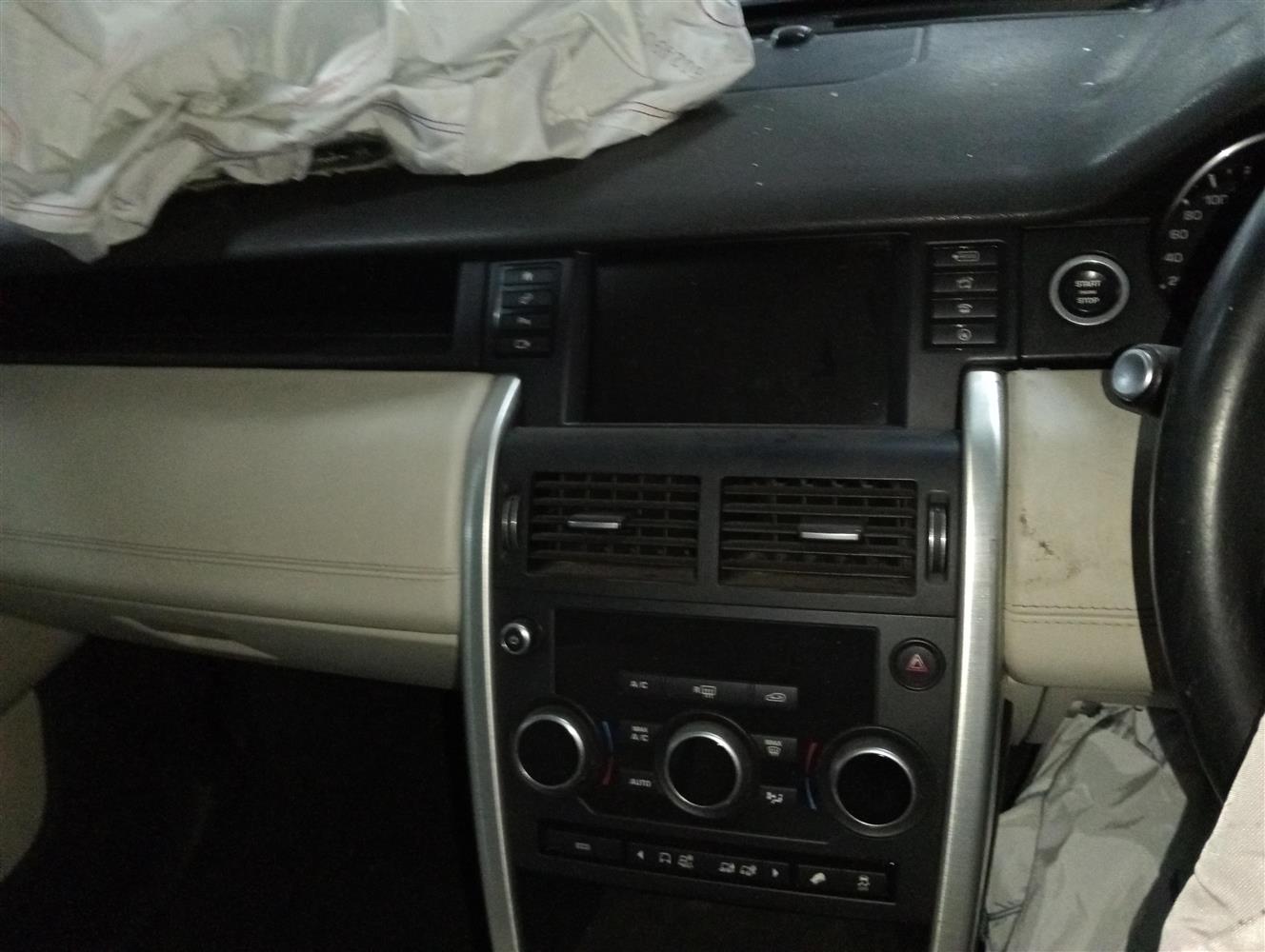 Auction Nation - LAND ROVER DISCOVERY SPORT